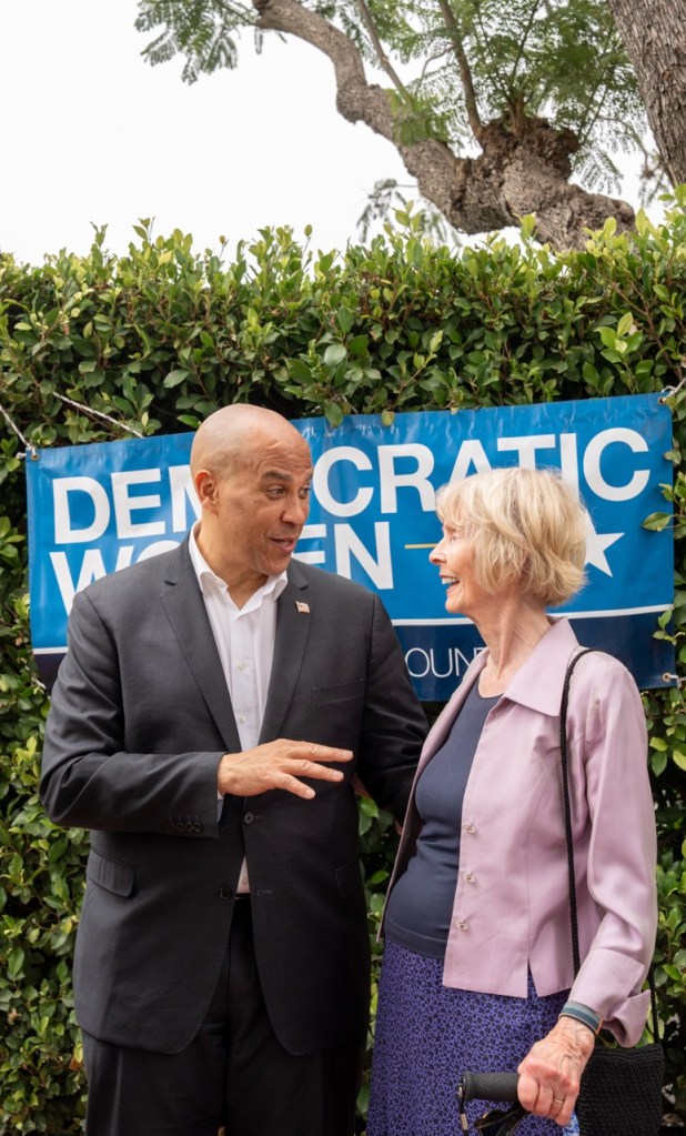 Cory Booker Electrifies Crowd at Democratic Women of Santa Barbara ...