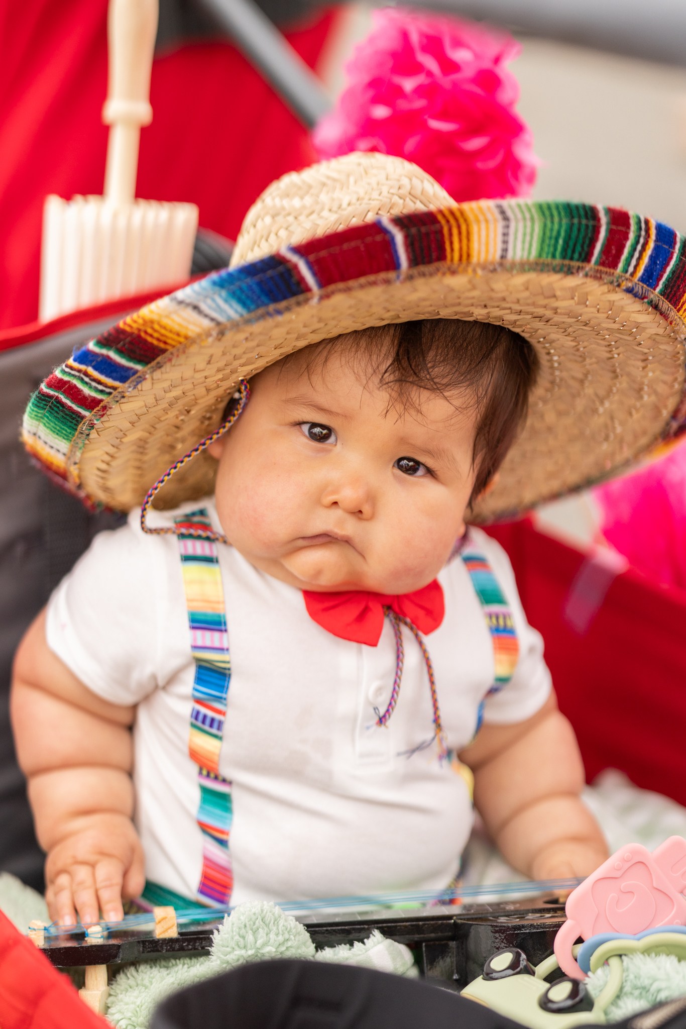 Colorfully Clad Kids Brighten up Overcast Children’s Fiesta Parade ...