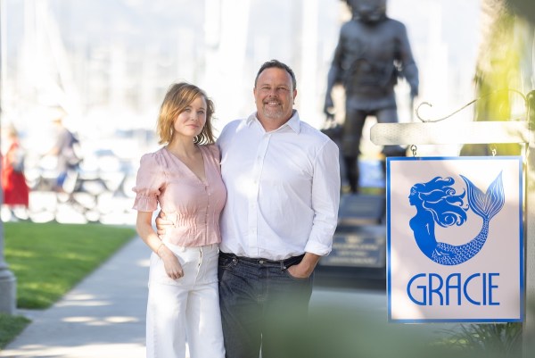 Harborside Dining Finds a State of Gracie - The Santa Barbara Independent