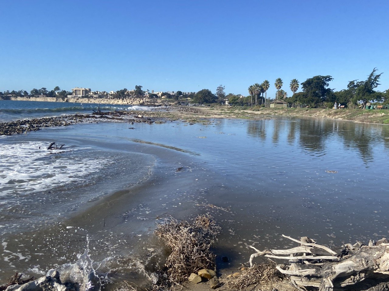 King Tides About to Slam Santa Barbara Coast - The Santa Barbara ...