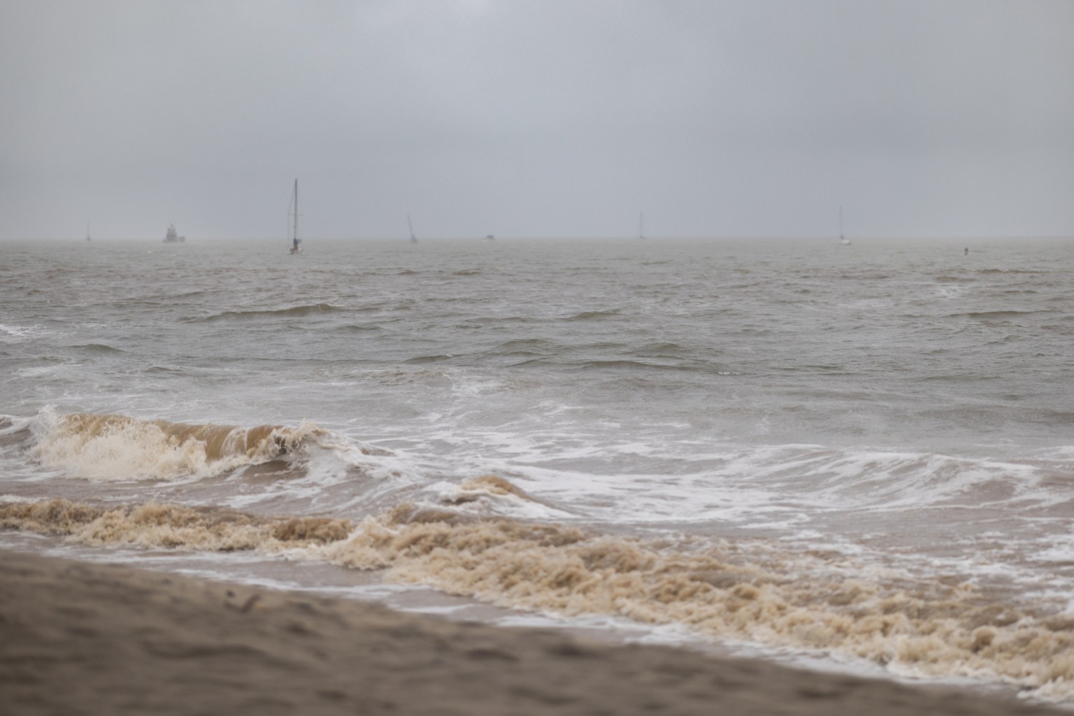 Christmas Eve Storm Passes Santa Barbara Without Major Damage - The ...