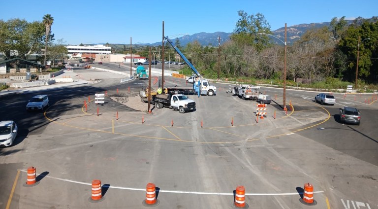 Hollister Avenue & HWY 217 Roundabouts Are Now Open - The Santa Barbara ...