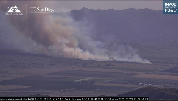 Foothill Fire in Cuyama Valley Triggers Evacuations - The Santa Barbara ...