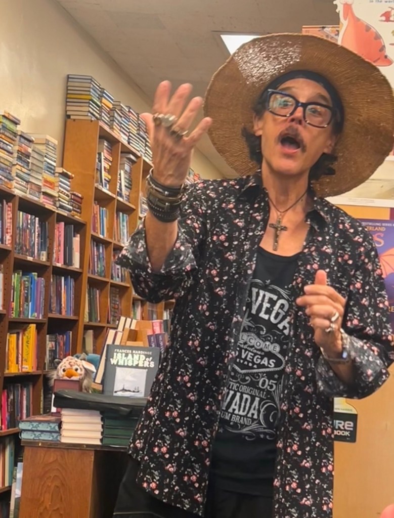 Poetry Connection: How to Organize a Poetry Reading in 10 Pretty Easy ...