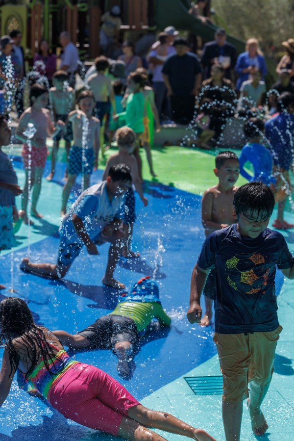 Goleta Gets New Splash Pad - The Santa Barbara Independent