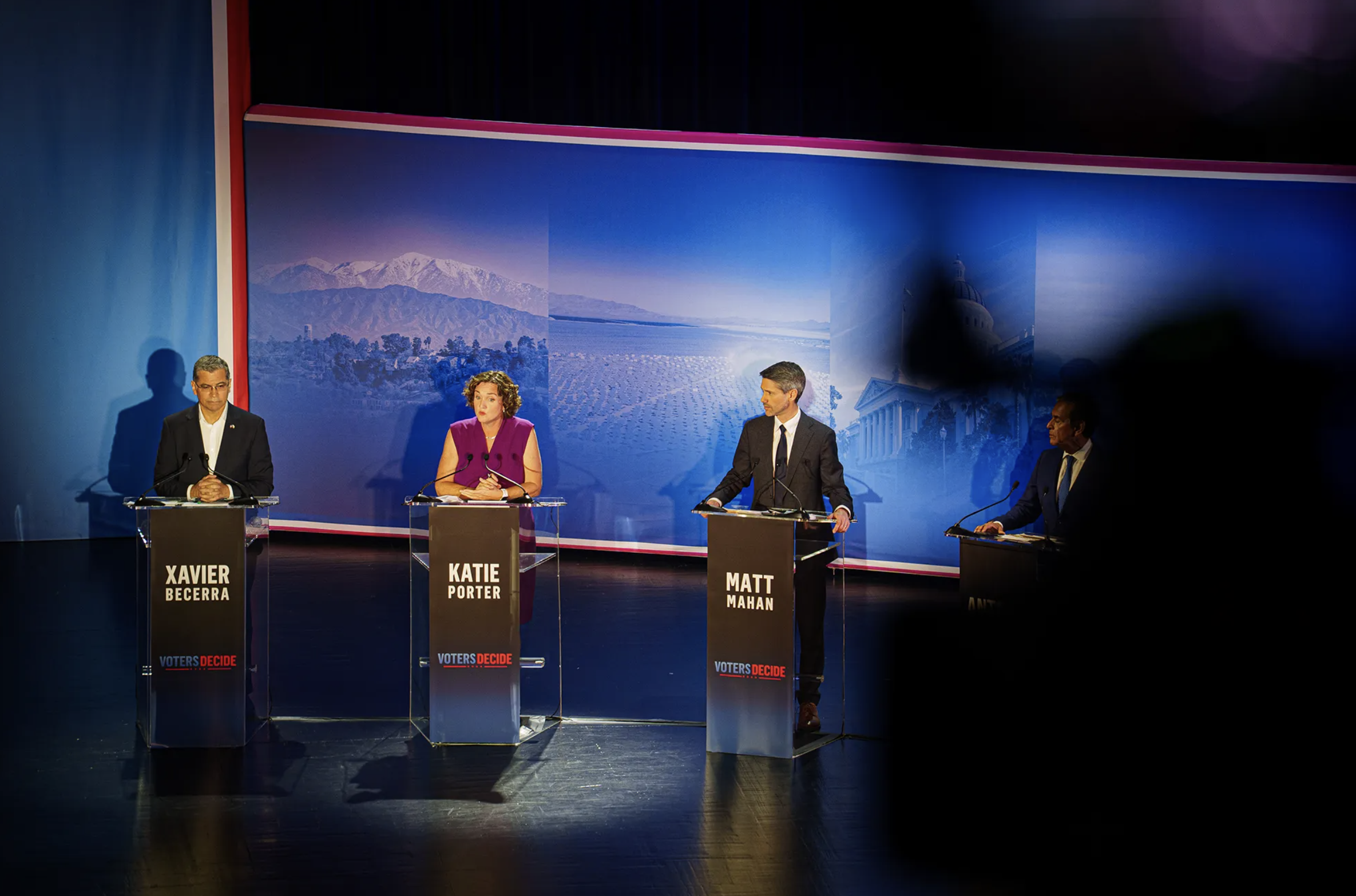Panicked California Democrats Are Pushing a Risky Strategy: Wait ’Til ...